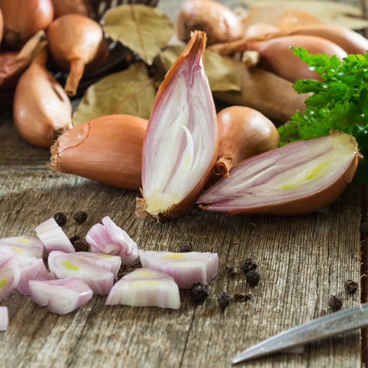 Makua ja terveyttä sipuleista: Sipulin tarina suomalaisessa keittiössä